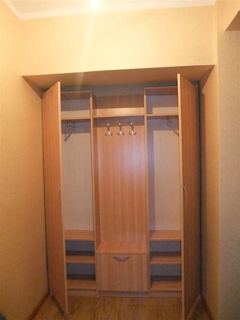 Тансаг мебель ХХК Үүдний өлгүүр 2