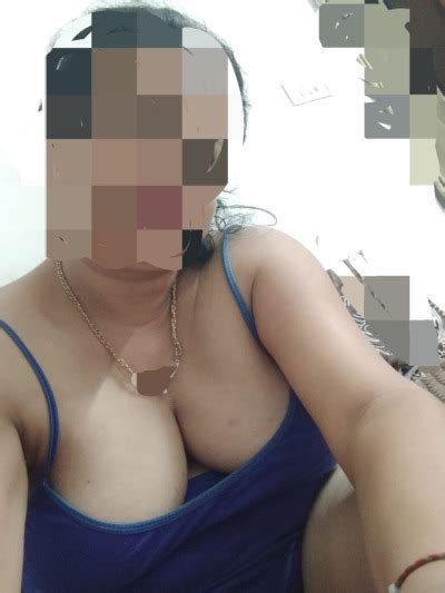 Desi Daring Exhibitionist Tumbex