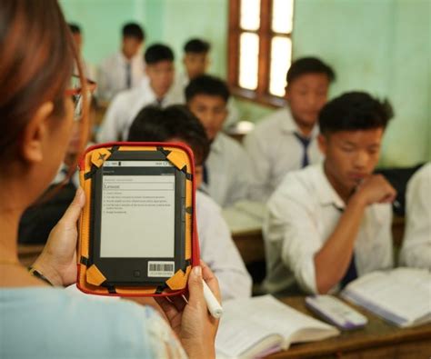 Adaptive Instructional Content Newglobe