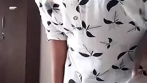 Swetha Tamil Wife Nude From Home Xhamster