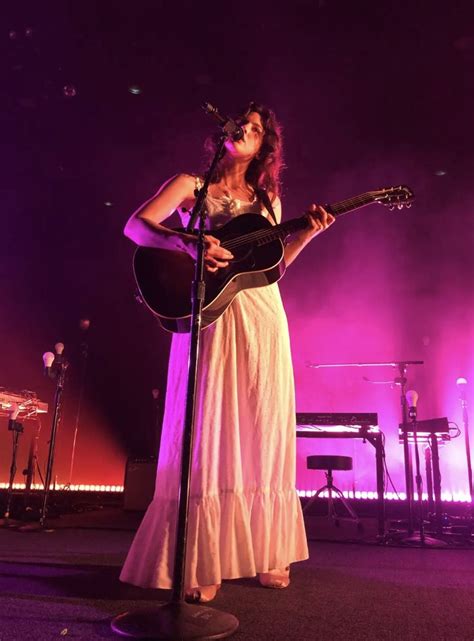 Gracie Abrams Celebrities Abrams Favorite Celebrities