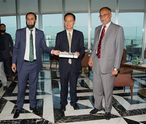 China Pakistan Economic Corridor Pk مشرقی کوریڈور پر کام کی رفتار کو تیز کیا جائے