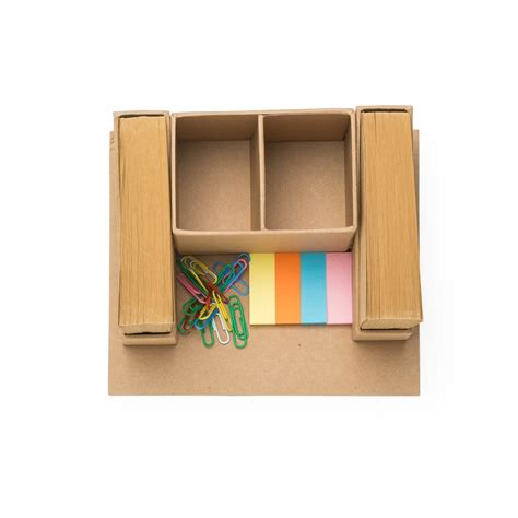 Brinde Bloco De Anotações Com Porta Caneta E Post It