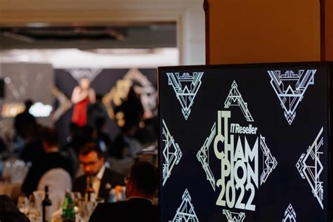 Nagroda „lider Hostingu W Chmurze” Dla Nazwapl Blog Nazwapl