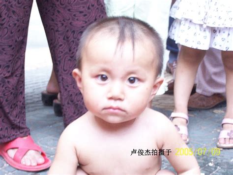 可怜的小孩子 子发脾气 孩子图片 第4页 大山谷图库