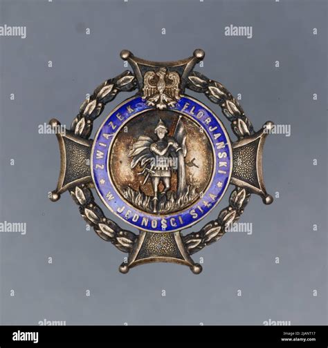 Commemorative Badge Of The Florian Association In Warsaw In Unity Commemorative Badge Of The Florian Association In Warsaw In Unity