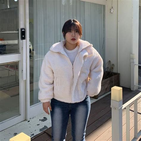 델리 하이넥 양털 후리스 집업 에이블리