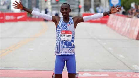 Kiptum Breaks Marathon World Record At Chicago Hindustan Times