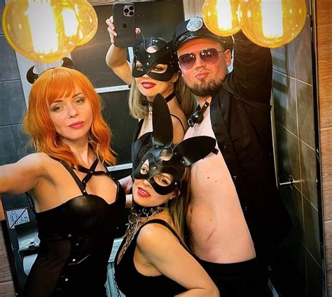 How To Join A Sex Party In Manchester World Hookup Guides