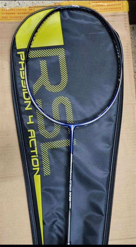 Lzd Rsl Millennium Attack Ti 3200 Light Titanium Graphite Badminton