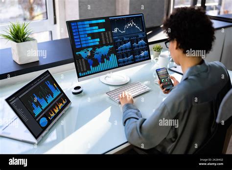 African American Business Data Analyst Woman Stock Photo Alamy