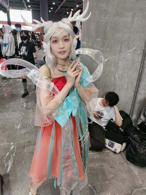 氵 二次补充 来几张萤火虫漫展的方舟coser NGA玩家社区