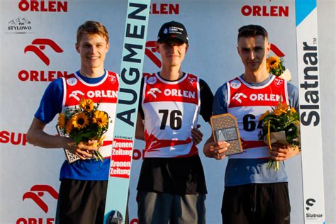 Jonas Schuster Stylowo Z Telemarkiem