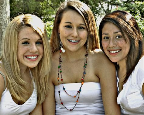 Pretty Girls These 3 Young Girls At The Birmingham Botanic… Flickr