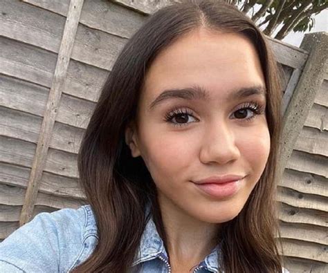 Elsie Baker Bio Age Family Life