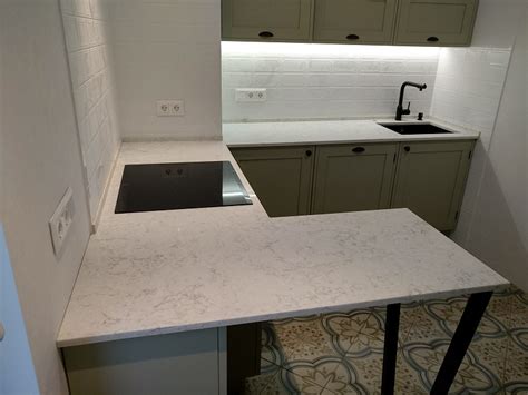 Столешница на уютную небольшую кухню , мебель для кухни, кухонные мойки ...