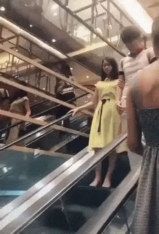 Just A Prank Girl  Funny  Vif