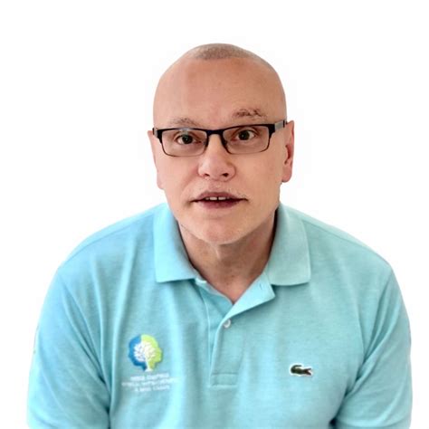 Derek Chapman Hypnotherapist And Mind Coach On Aura