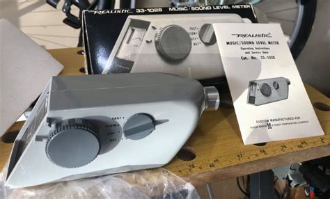 Realistic Music Sound Level Meter Model 33 1028 Photo 4013756 Us Audio Mart