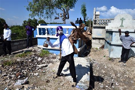 Inside Fête Gede Haitis Day Of The Dead Celebration Graphic Photos Travel Noire