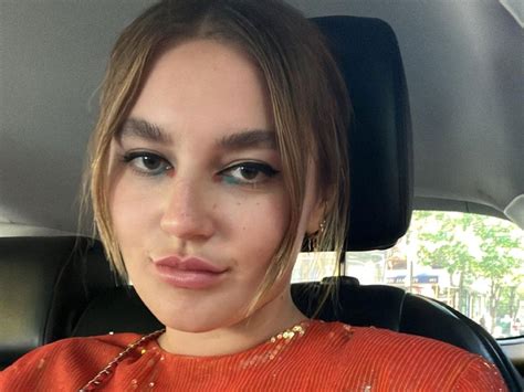 Gracie Mcgraw In Bathing Suit Is Feeling Glorious — Celebwell