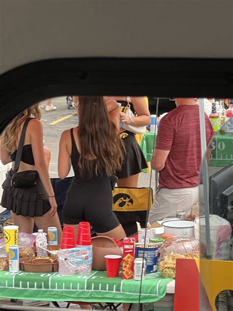 Spandex Suits Are Here To Stay Spandex Leggings And Yoga Pants Forum