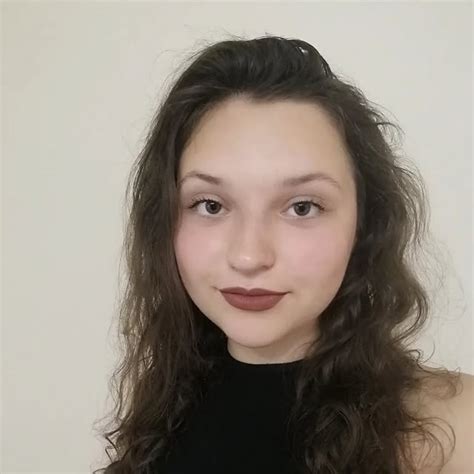 Карина Черненко Karinochka Chernenko • Threads Say More