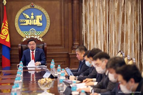 Г Занданшатар Хуульд нийцүүлэн иргэдэд чирэгдэлгүйгээр хүүхдийн мөнгийг олгох шаардлагатай