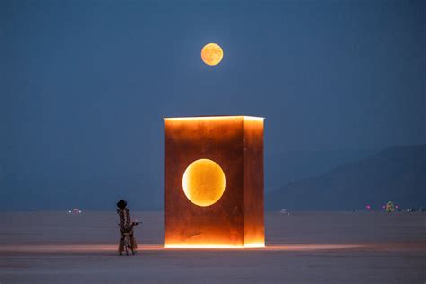A Living Knit Pavilion And A Temple Of The Heart 10 Installations And