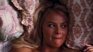 Margot Robbie Nipple Ring Slip Kneezmovies Justinjamesina