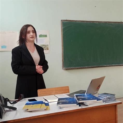 Stream Информационная встреча про НАТО и ЕС в школе №2 By Radio Nor Listen Online For Free On