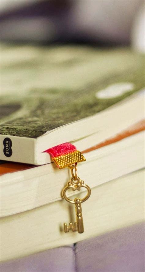 Girly Lock Screen Wallpapers Wallpapers Com