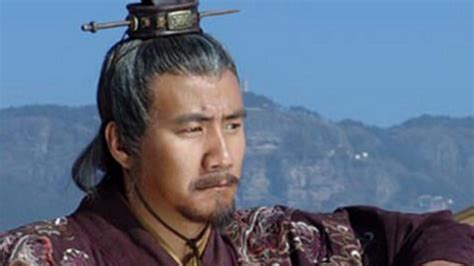 朱元璋的岳父进宫看女儿，不久便被满门抄斩，免死金牌也不好使凤凰网视频凤凰网