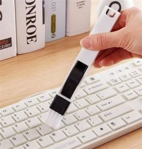 Щетка-кисть для чистки труднодоступных мест Gap Brush от продавца ...