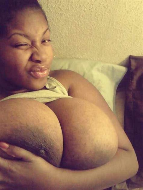 Twitter Hoes Shesfreaky