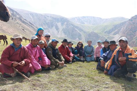 Аймгийн удирдлагууд Зэрэг сумын Бураа багийн нутаг “ШИЛИЙН ГОЛ” ын зусланд ажиллажээ