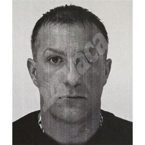 Издирваният за автокражба Лъвицата се предаде в полицията