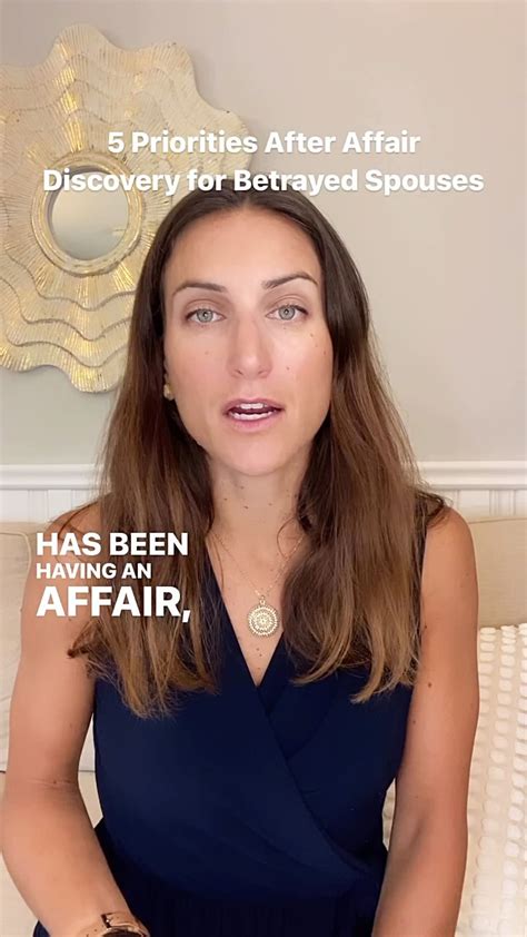 Boredom In A Relationship Doesnt Always Look Dramatic—but It Can