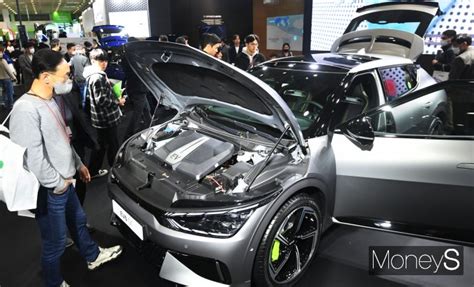 머니s포토 올해 첫 전기차 전시 Ev 트렌드코리아 2023 개막 머니s 머니s포토 올해 첫 전기차 전시 Ev 트렌드코리아 2023 개막 머니s