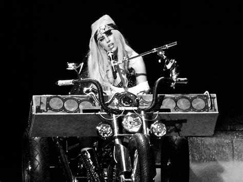 Born This Way Ball 2012 2013 Lady Gaga Photos Born This Way Goddess