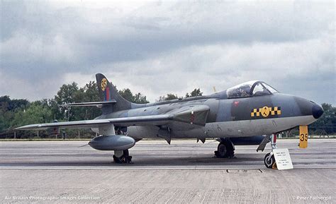 Aviation Photographs Of Hawker Hunter F6 Abpic