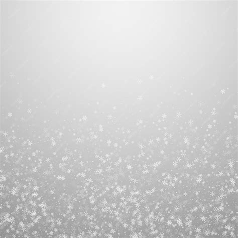 아름 다운 눈 크리스마스 배경입니다 밝은 회색 배경에 미묘한 날아다니는 눈 조각과 별 매혹적인 겨울 은색 눈송이 오버레이 템플릿입니다 우아한 벡터 일러스트 레이 션