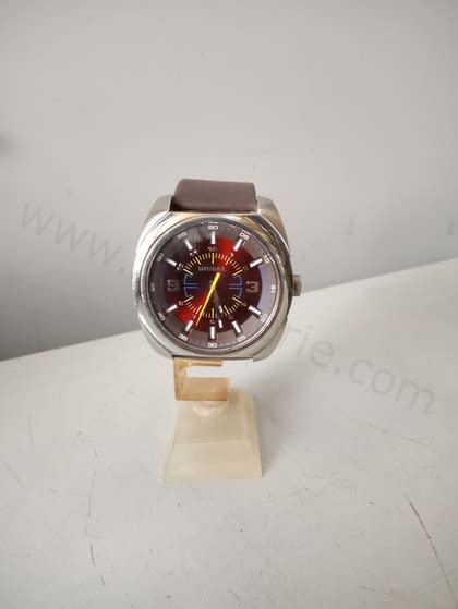 Diesel Маркови Часовници Онлайн магазин Заложни къщи Доверие