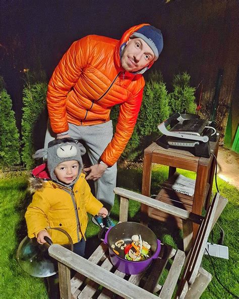 Алекс Петканова изтри грима и показа че без него е дваж по хубава Като кукличка е Снимки