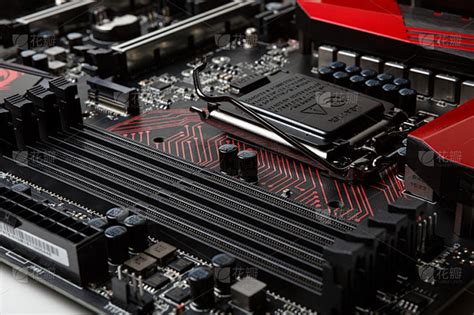 主板ddr4内存插槽 主板ddr4内存插槽