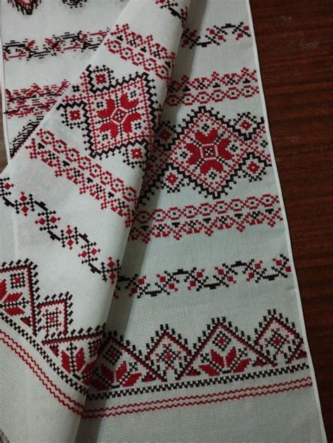 Вишитий рушник хрестиком 700 грн Поделки рукоделие Стопчатов на Olx