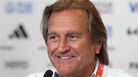 Nigeria Boss Explains Plan To Combat Keira Walshs Potential World Cup Return Mirror Online