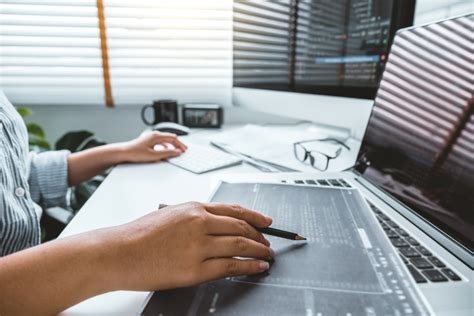 A Guide To Building Highly Scalable Database Architectures