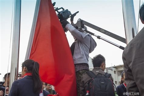 武汉外国语学校50周年宣传片 花絮分享 影视工业网 幕后英雄APP