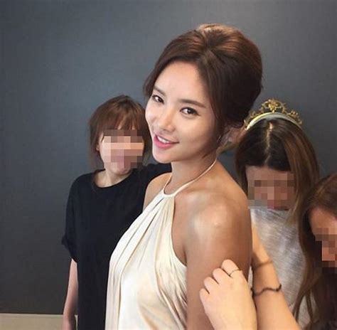 황정음 과거 결혼은 34세 때 옆에 있는 남자랑 상대는 이영돈 아주경제